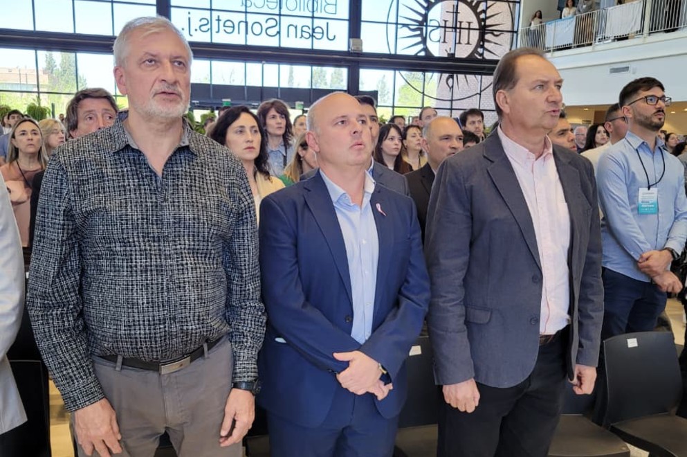 Con presencia internacional, comenzó el Primer Congreso de Biotecnología